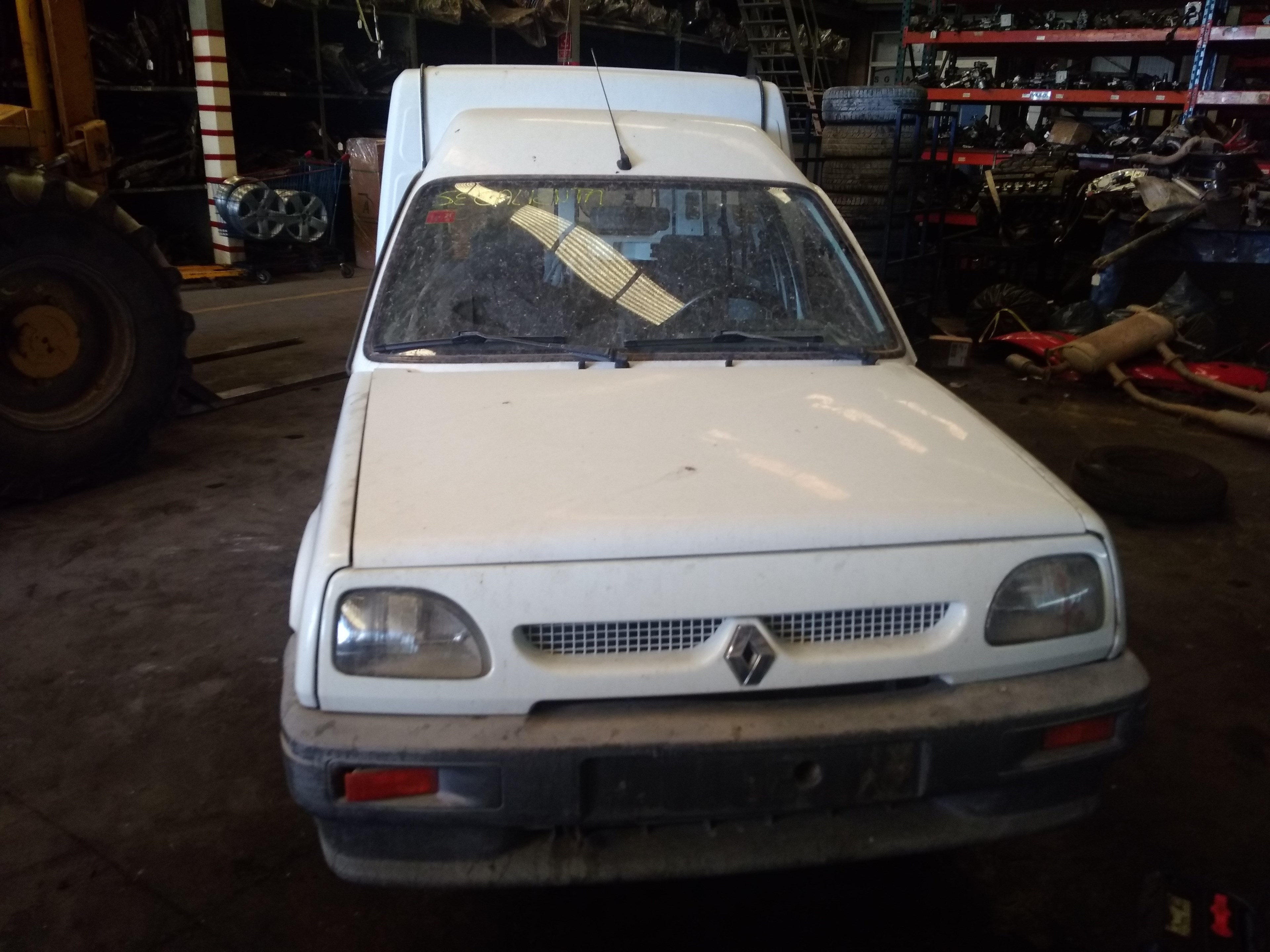 RENAULT RAPID/EXPRESS (F40) 1.9 D Familiar (F40P) - Desguaces Alcalá